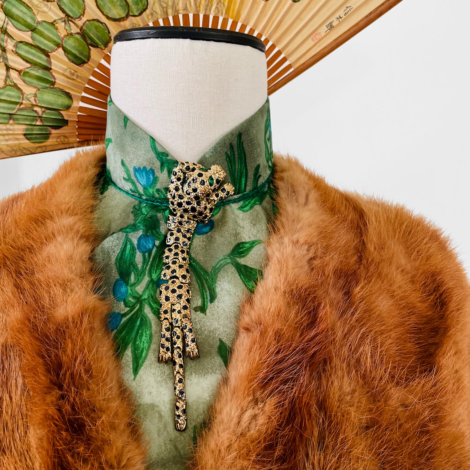 Box & Burrow Vintage – Box & Burrow Vintage